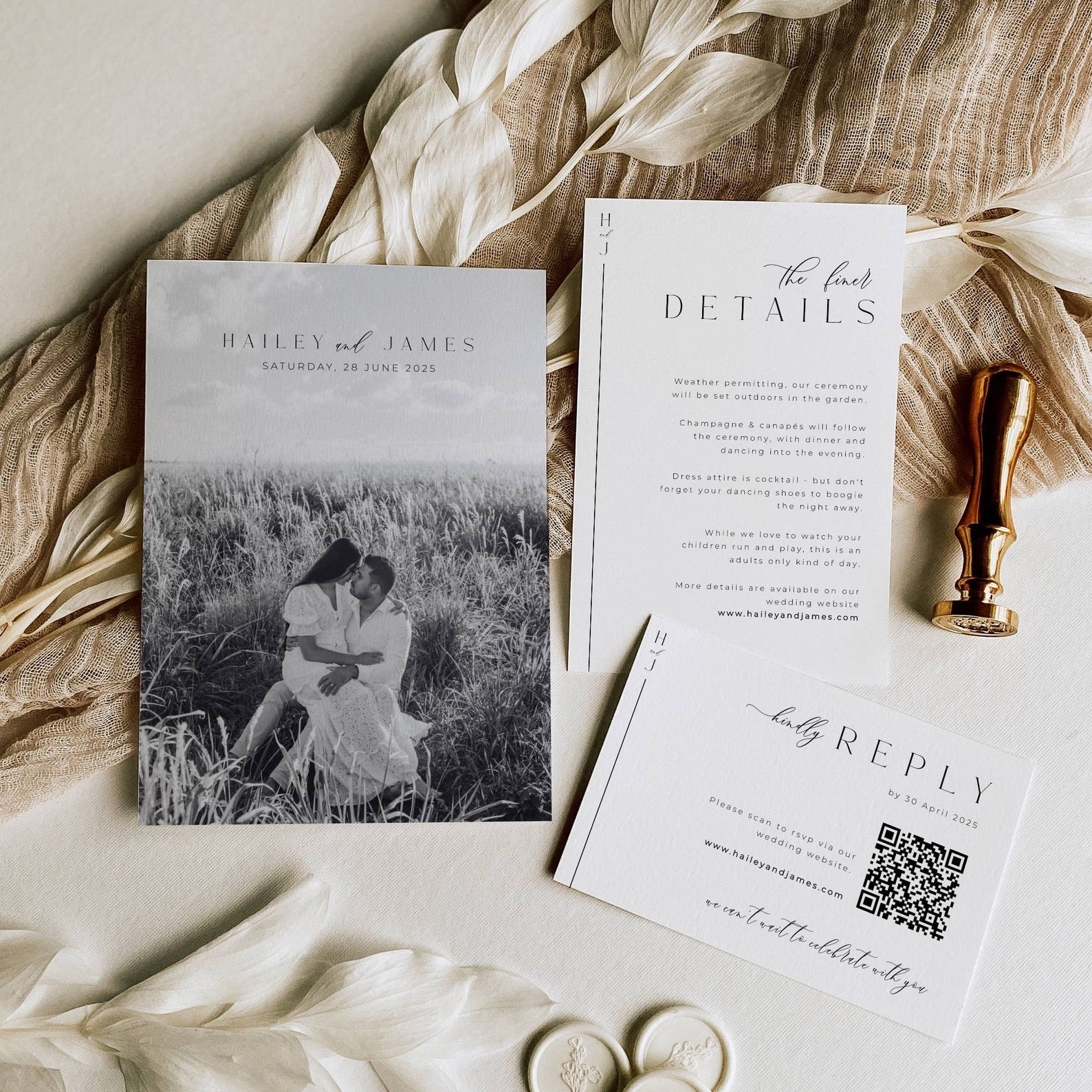 Modern RSVP QR Code Postcard, Minimalist Wedding Response Card, Wedding ...
