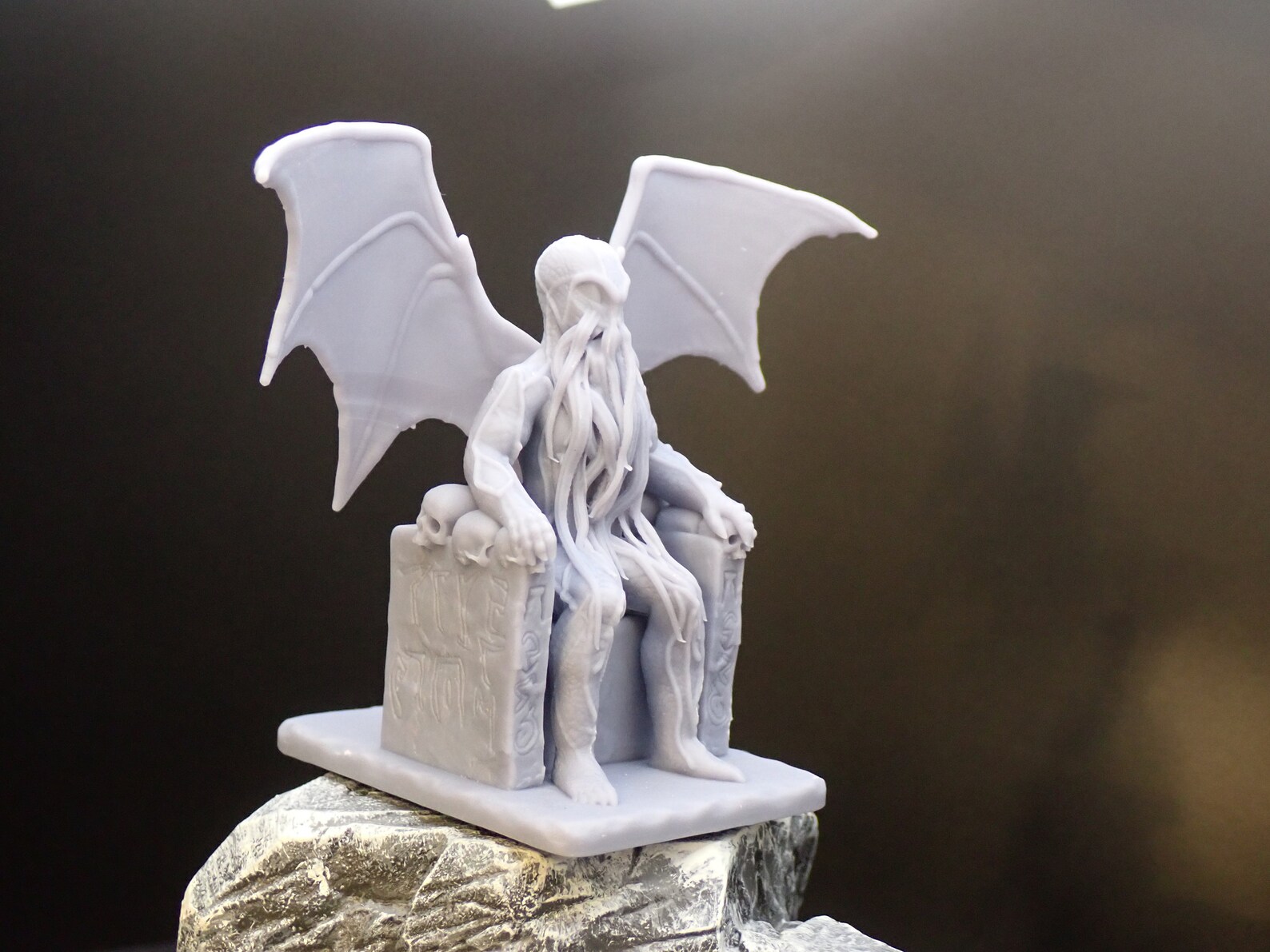 Throne of Cthulhu 35mm - Etsy