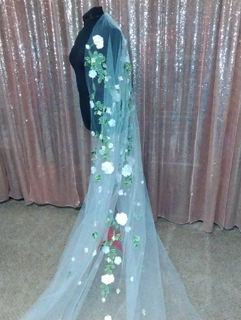 Trailing Flowers and Vine Veil - Etsy