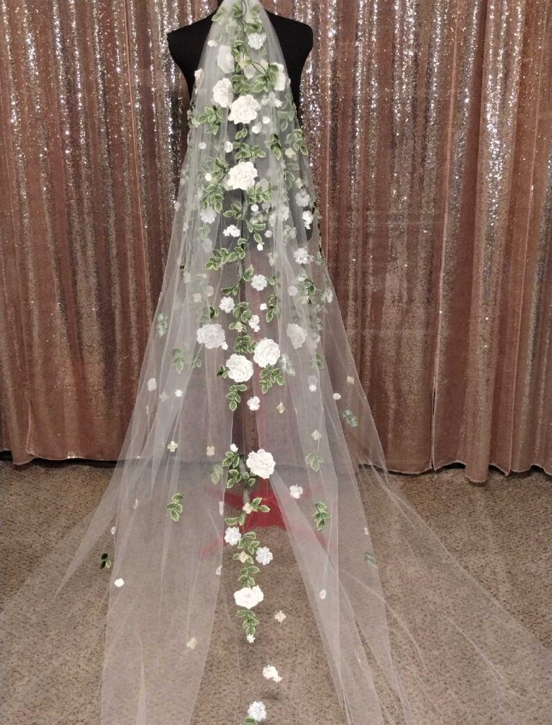 Trailing Flowers and Vine Veil - Etsy