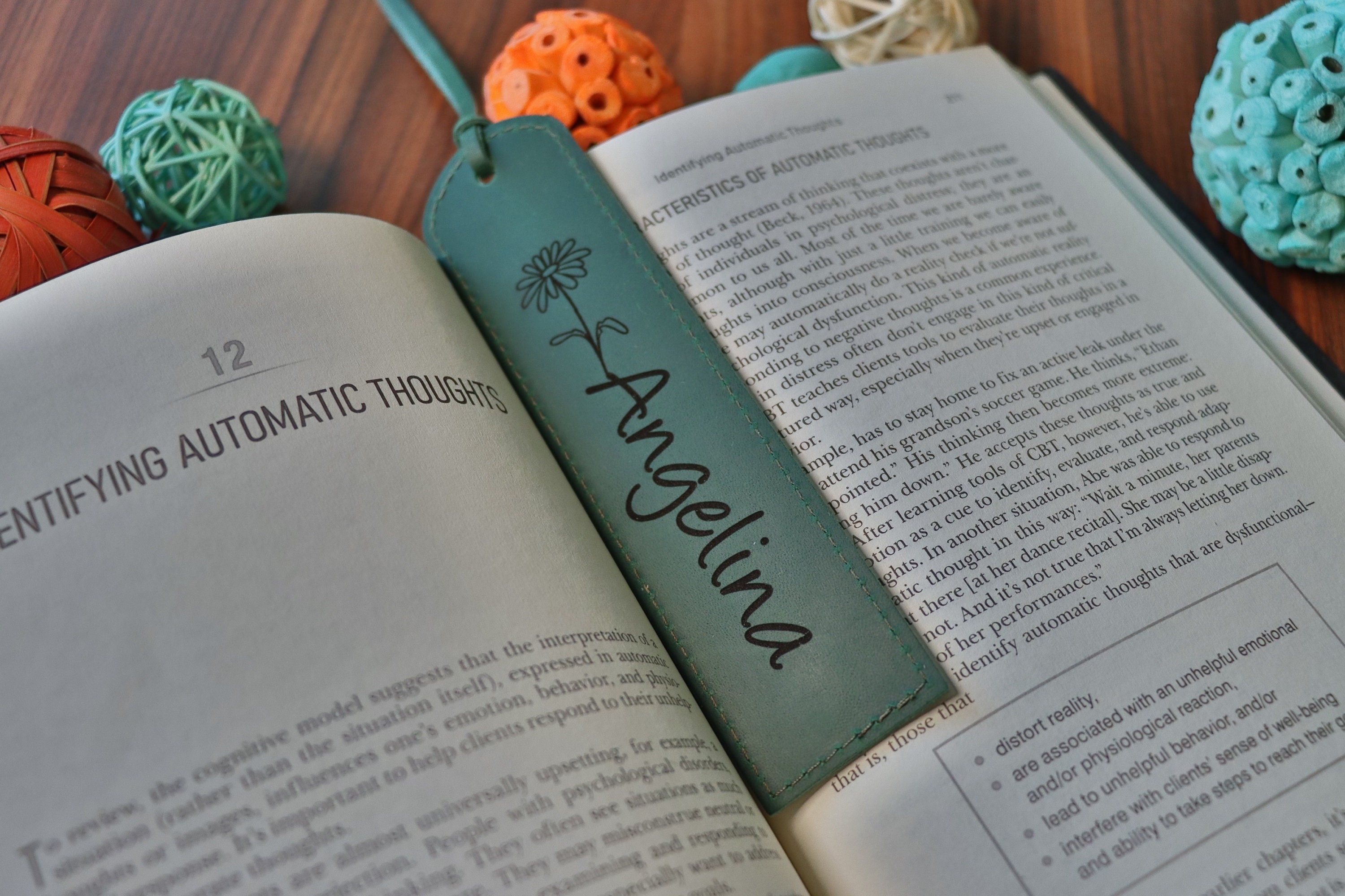 BIRTH MONTH FLOWER Bookmark, Leather Bookmark for Her, Gift for Sister ...