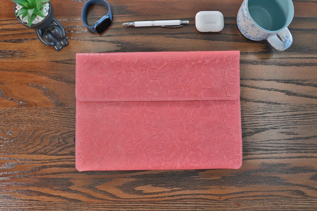 WOMEN EMBOSSED Leather PORTFOLIO, Printing Portfolio,leather Padfolio ...