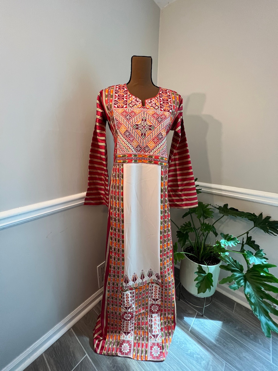 Handmade Palestinian Embroidered Dress (syrian Silk) - Etsy
