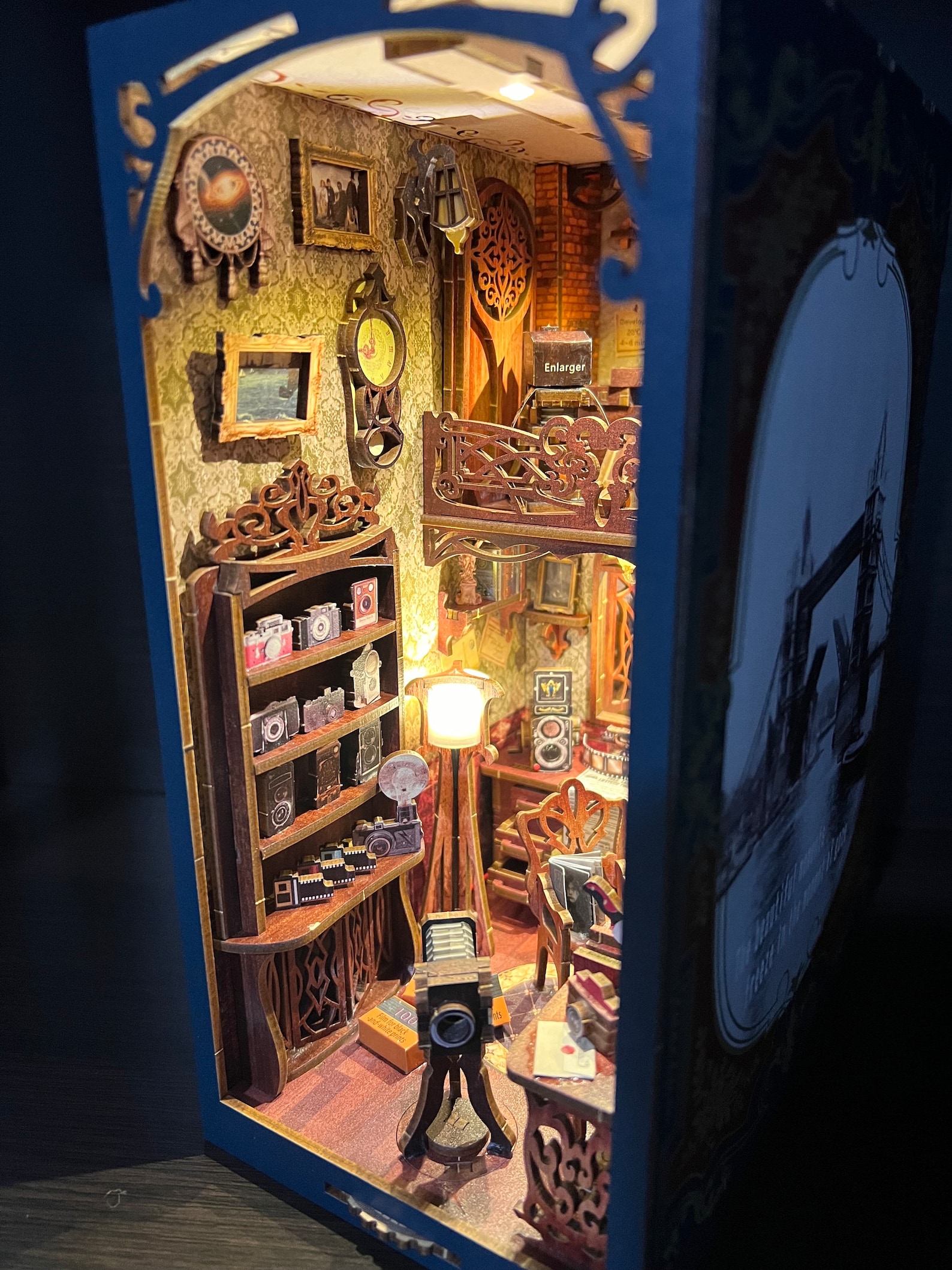 FINISHED Book Nook: Film Darkroom with Touch Lighting and Dust Cover - Etsy