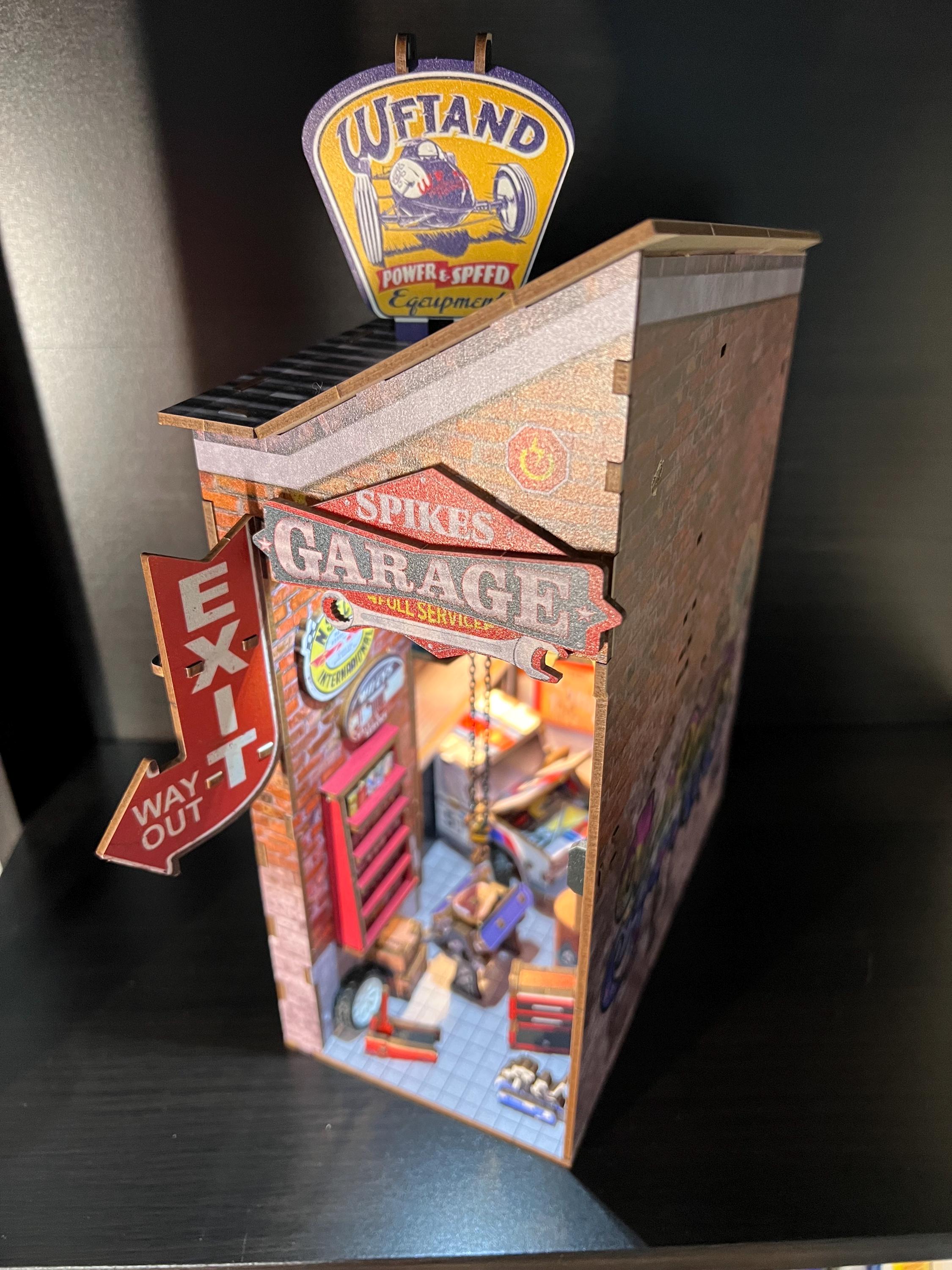 FINISHED Book Nook: Mechanics Garage / Spikes Garage (with Touch Lighting) - Etsy