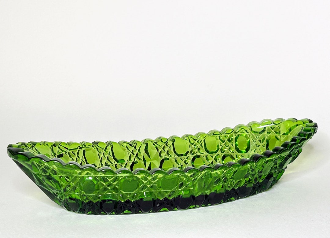 Vintage Green Daisy and Button Pattern Glass Dish - Etsy