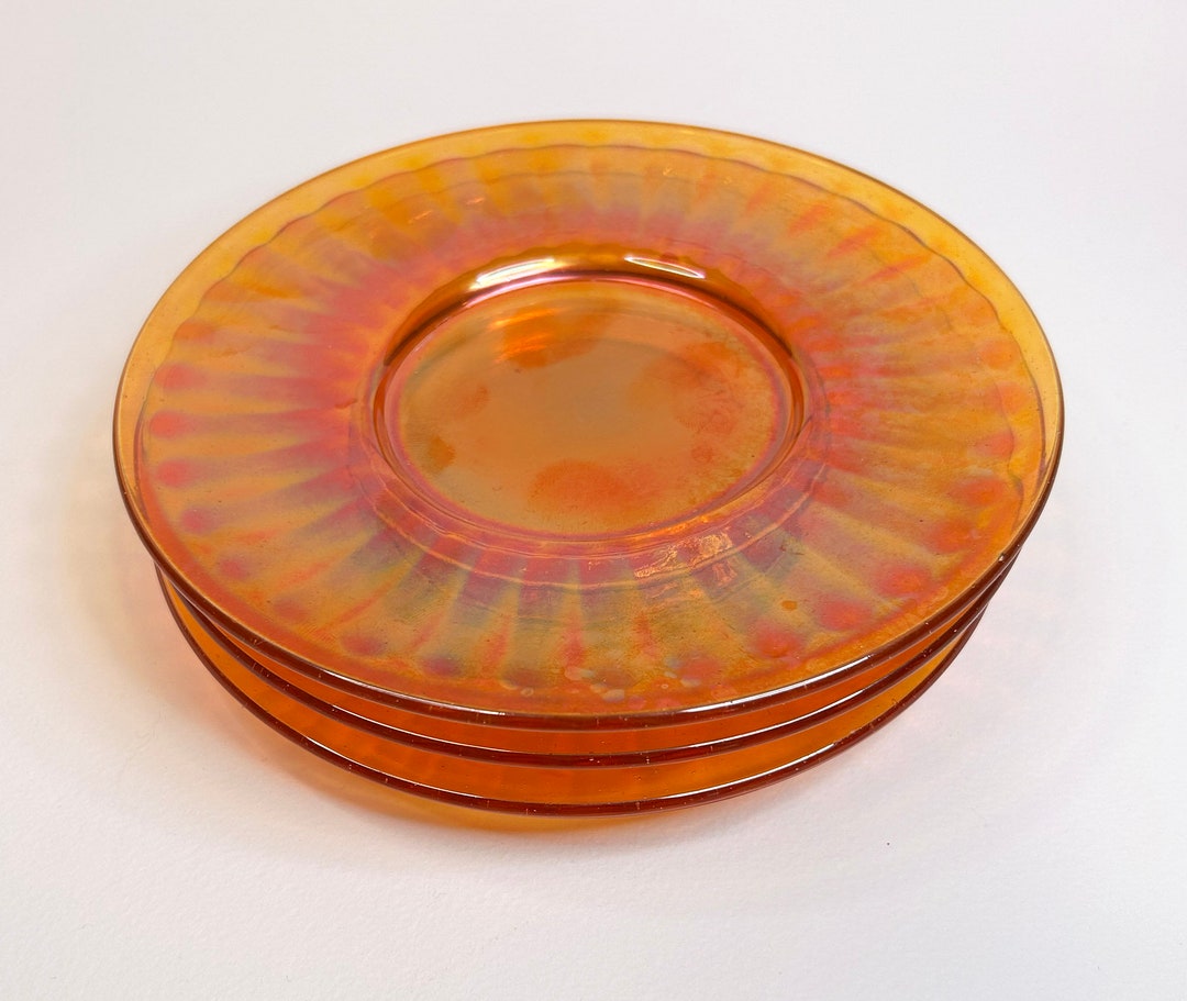 Vintage Carnival Glass Plates - Set of 3 - Etsy