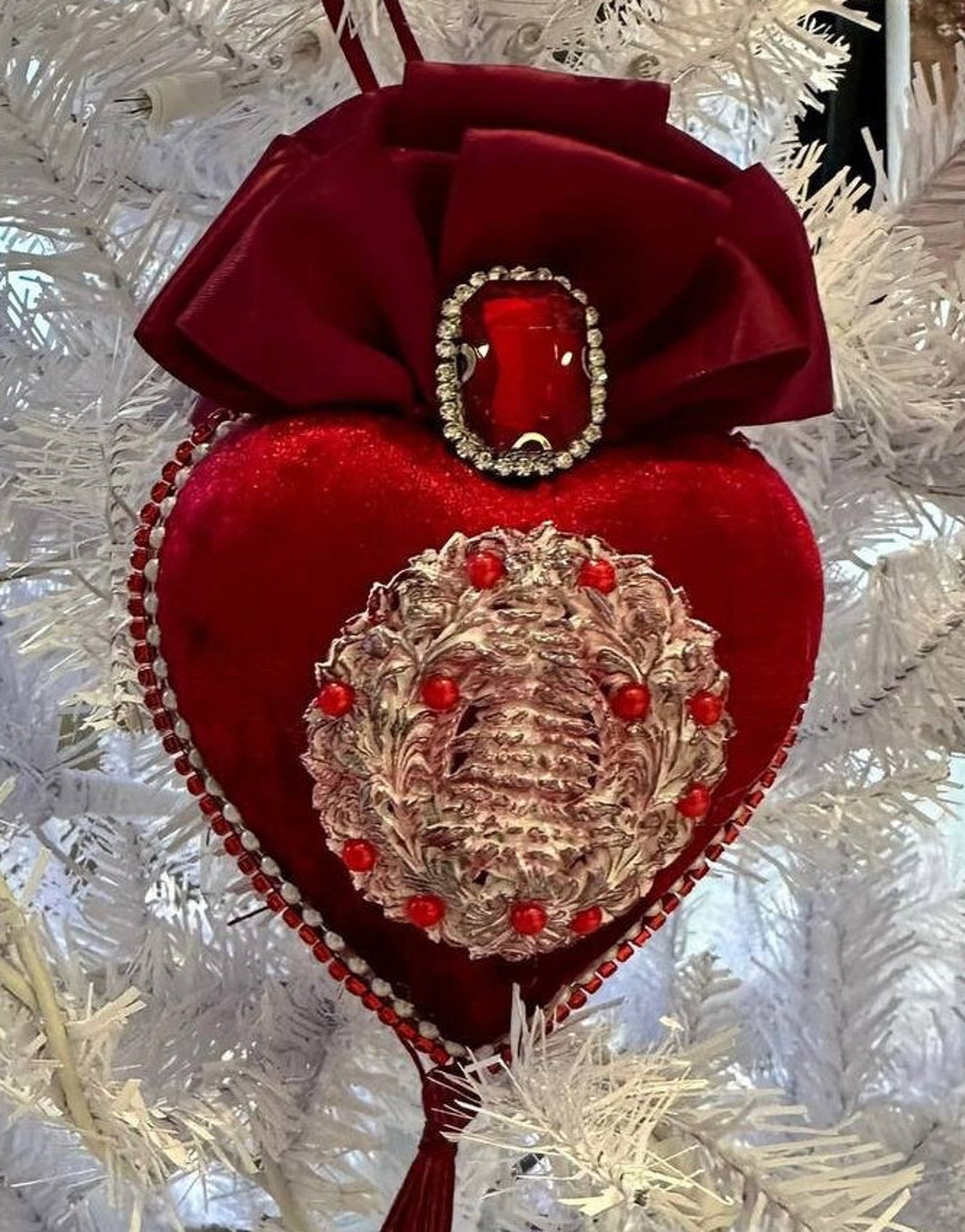 Set of 4 Bright Red Velvet Christmas Tree Ornaments. the Set Includes ...