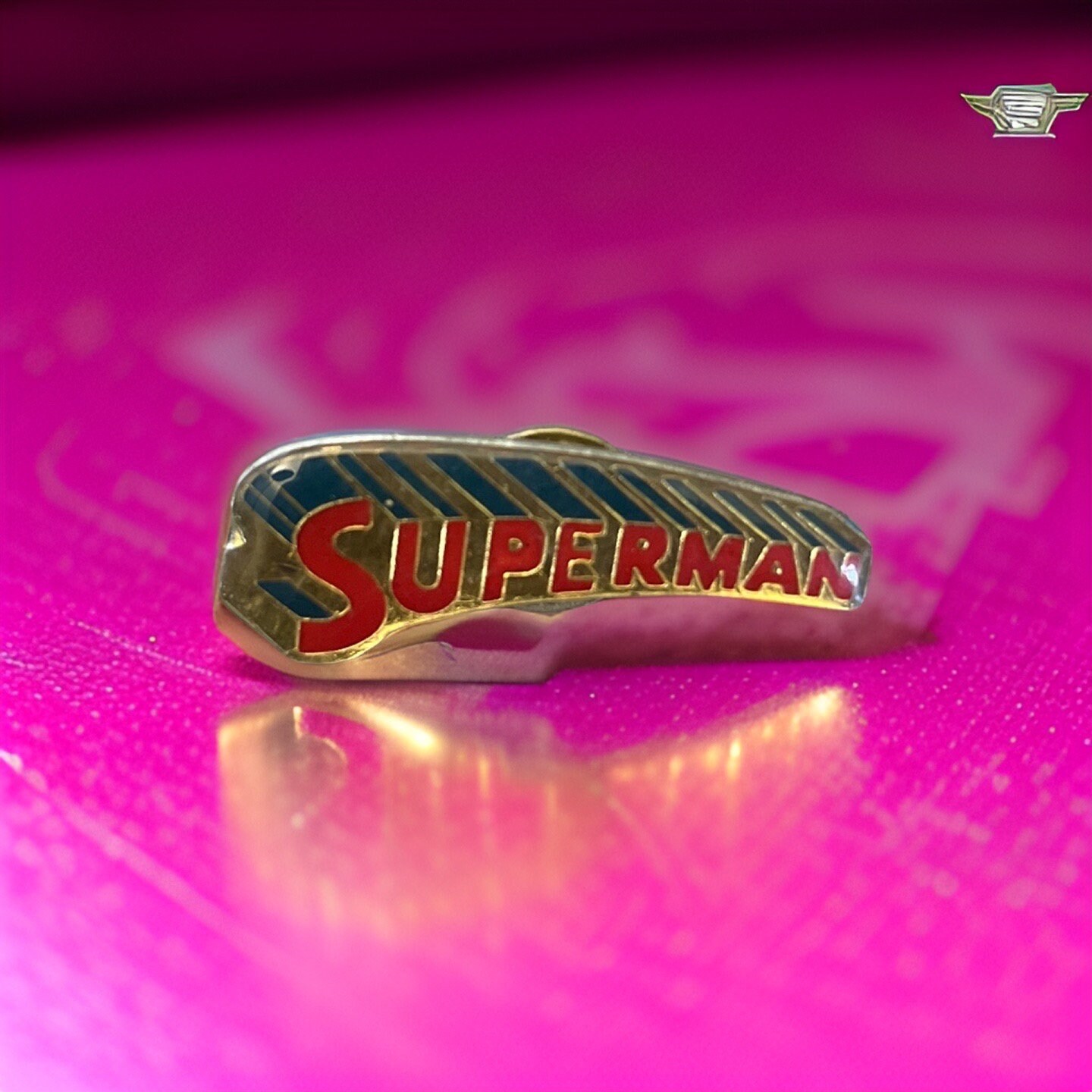 Vintage Enamel Superman Logo Pin. - Etsy