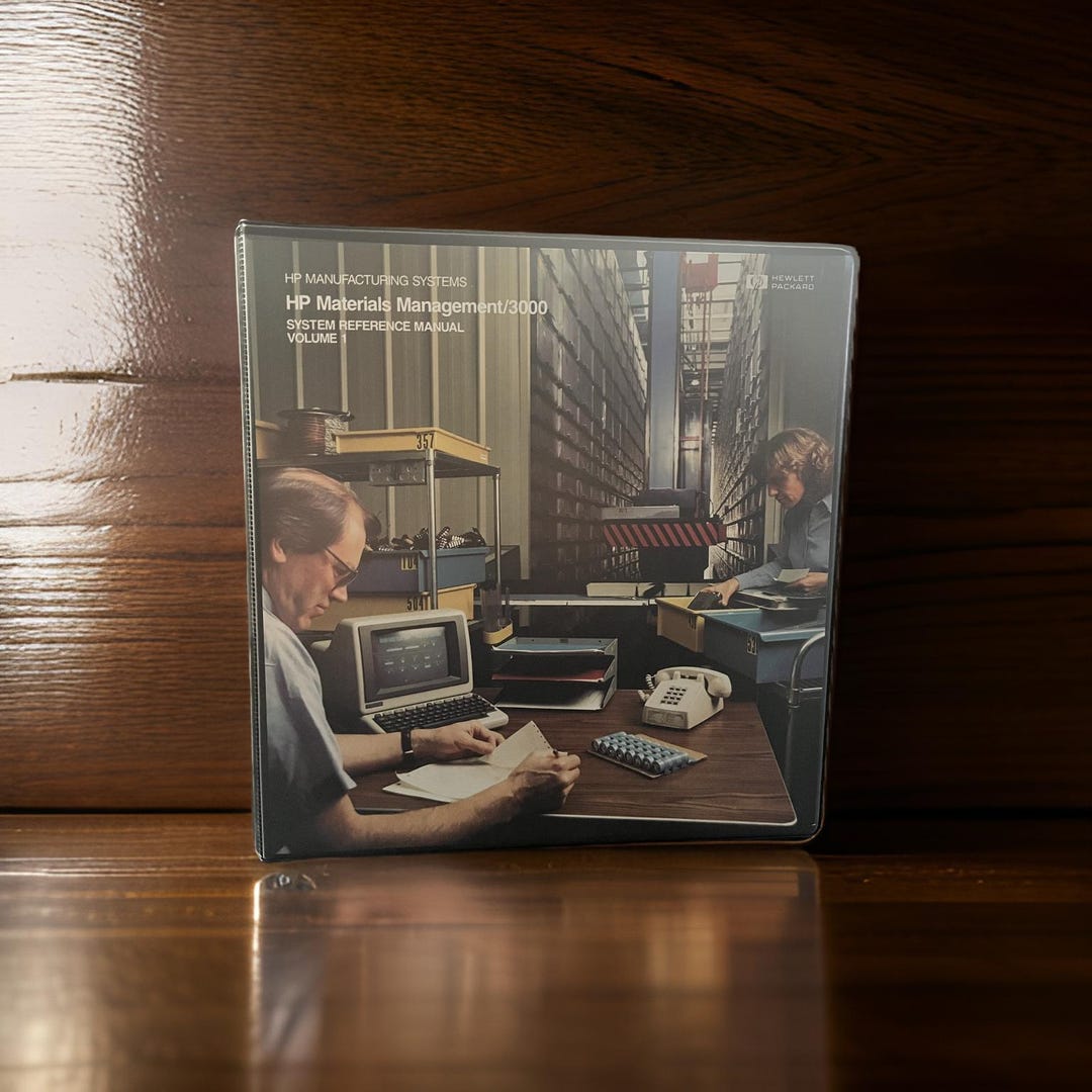 BINDER ONLY for the 1984 MM/3000 System Ref Manual Volume 1. Manual ...