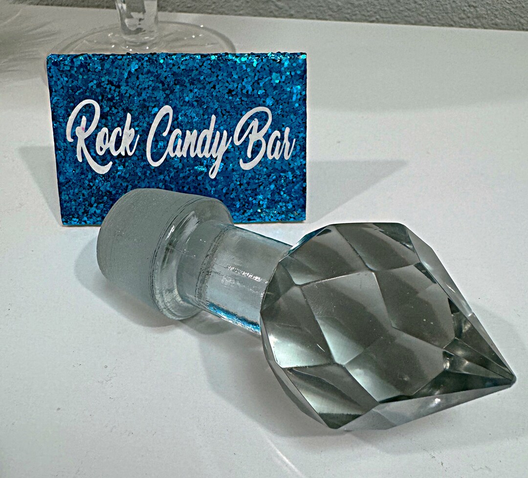 Vintage Crystal Decanter Decorative Top Diamond Cut Decanter Top Gray ...