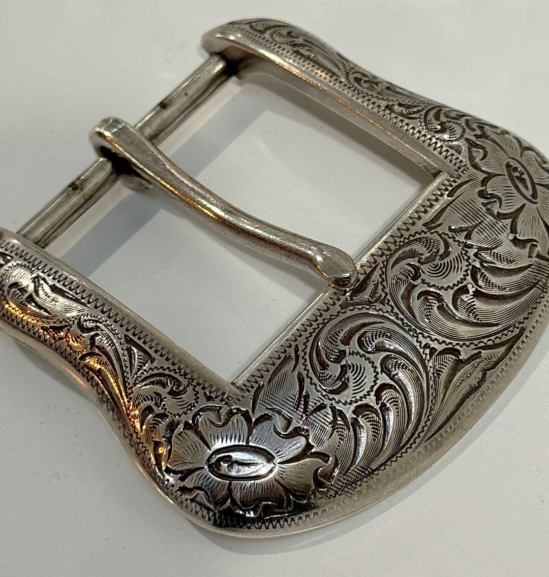 Vintage Classic Belt Buckle Vintage Western Etched Silver Toned Belt ...