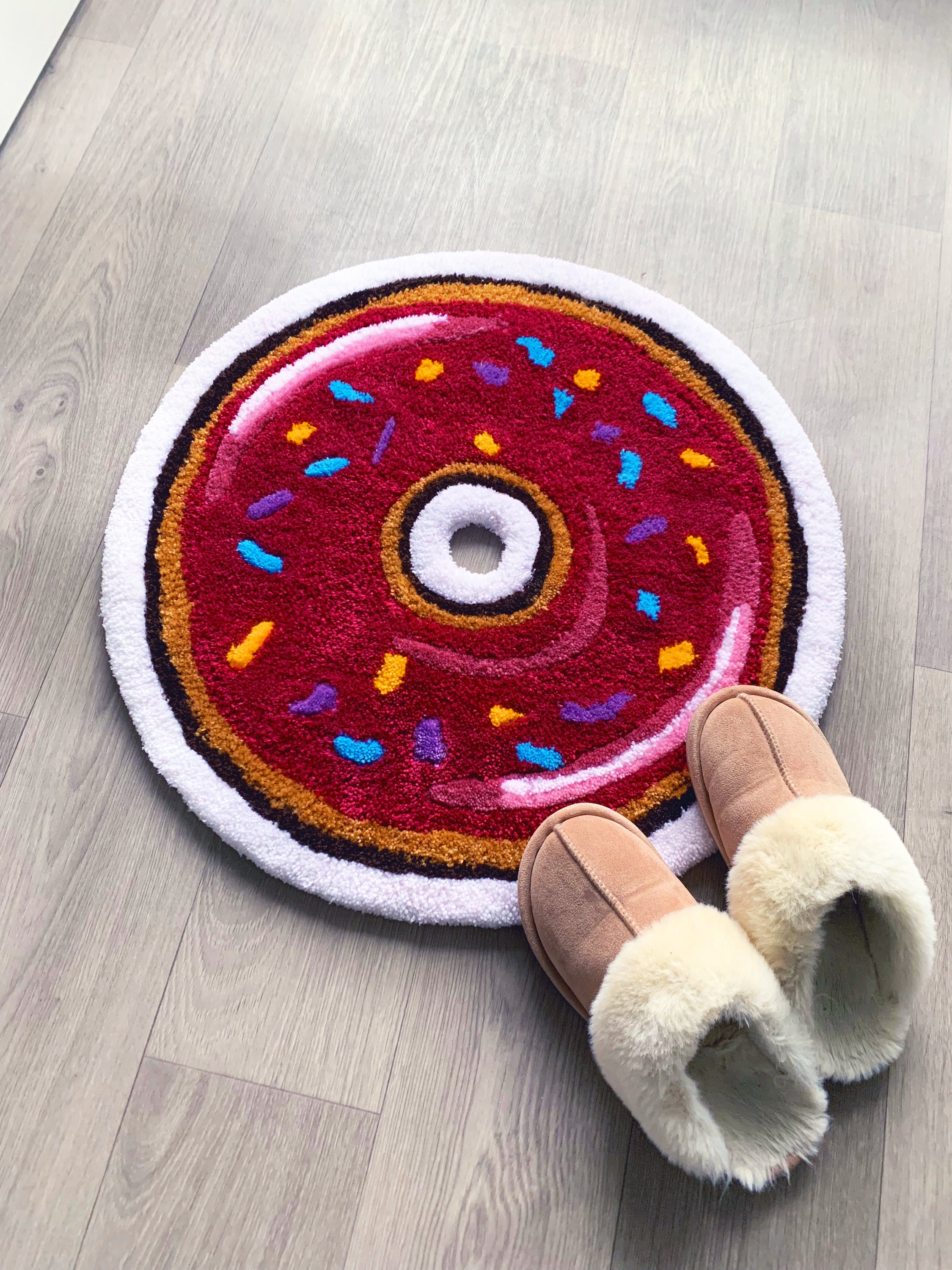Donut Round Rug 60x60cm Hand-tufted Pink, Brown, White, With Touches of ...