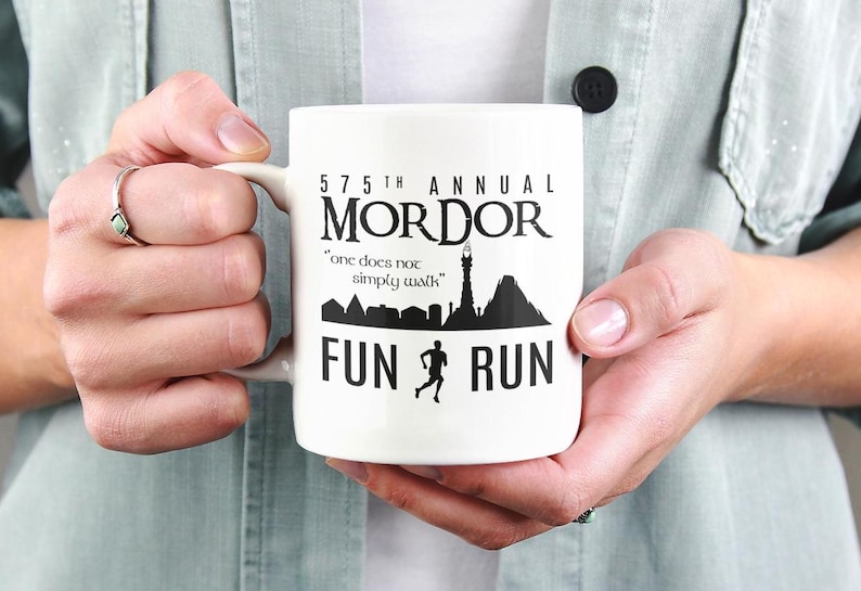 Mordor Fun Run Mug: Lord of the Rings Fan Gift - Etsy