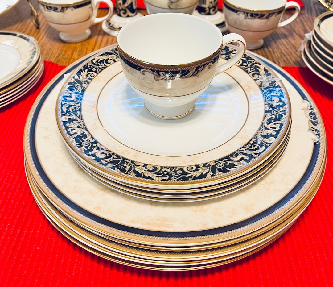 Vintage Wedgewood Cornucopia China Set- 5 Piece Plus Additional Pieces ...