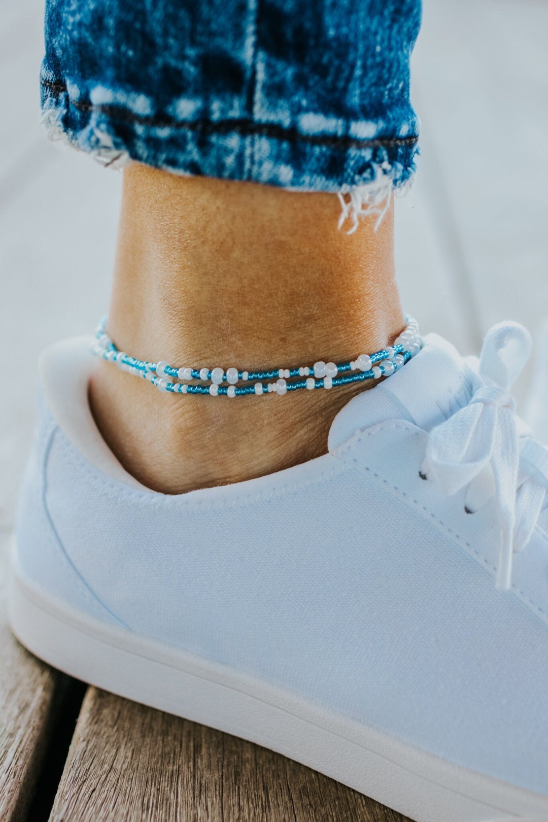 REGULUS - Lovely Blue and White Luster Beaded Anklet / Boho Stretchy ...