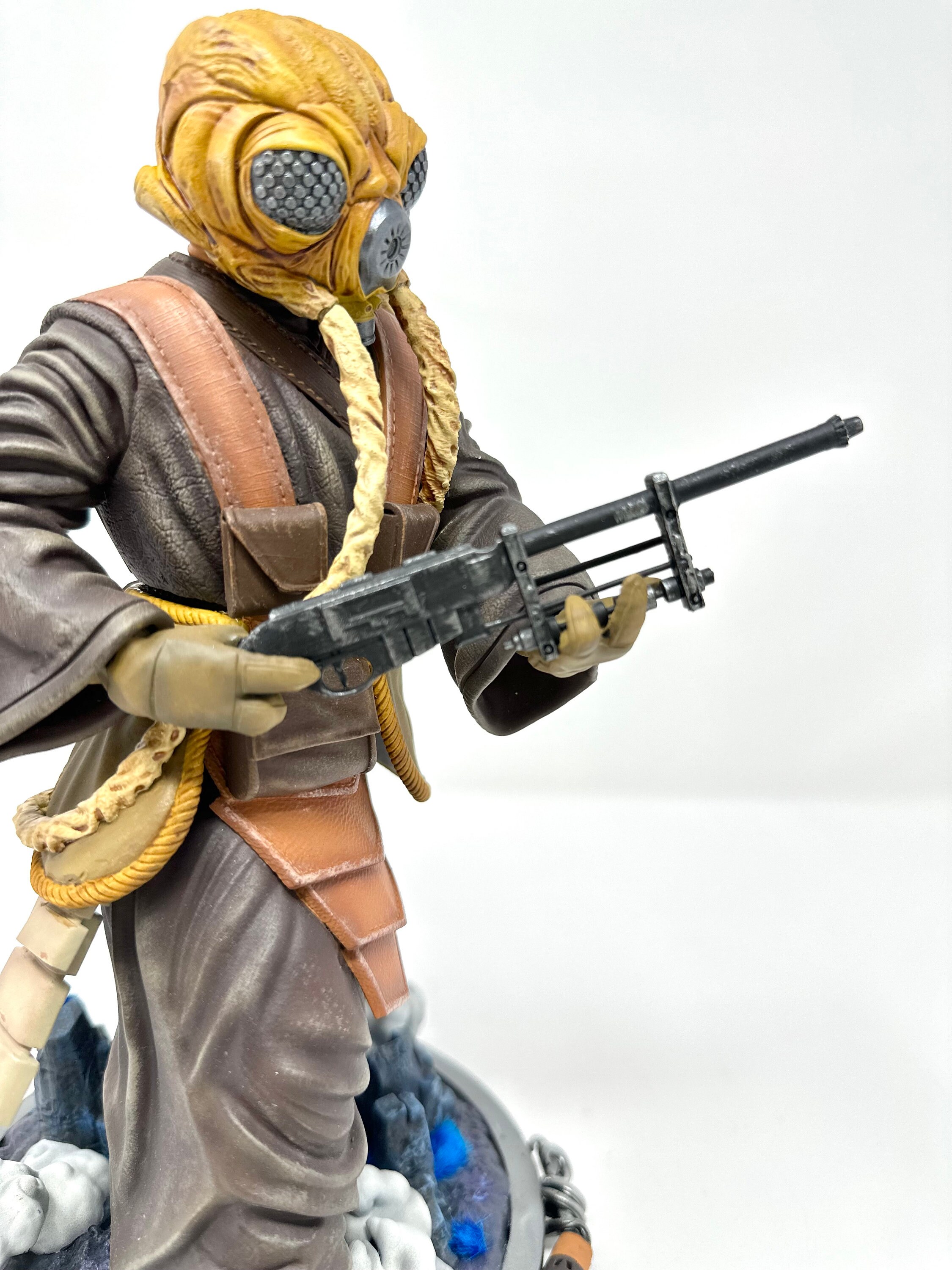Zuckuss 6th Scale Statue - Etsy