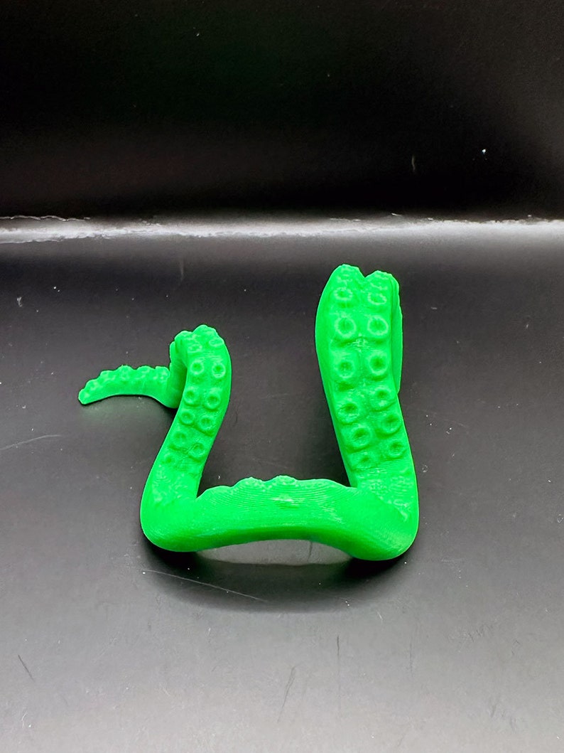 Octopus Tentacle Phone Stand, Octopus Stand, Tentacle Stand for Phones ...