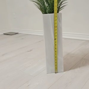 Corian Solid Surface Rectangular Vase | Corner Showpiece | Handmade ...