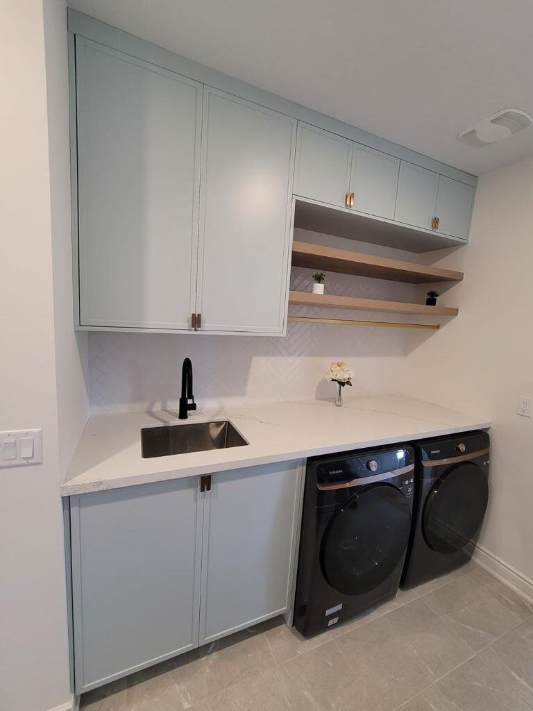 Custom Mud Room: Oak Floating Shelves & Quartz Countertop - Etsy