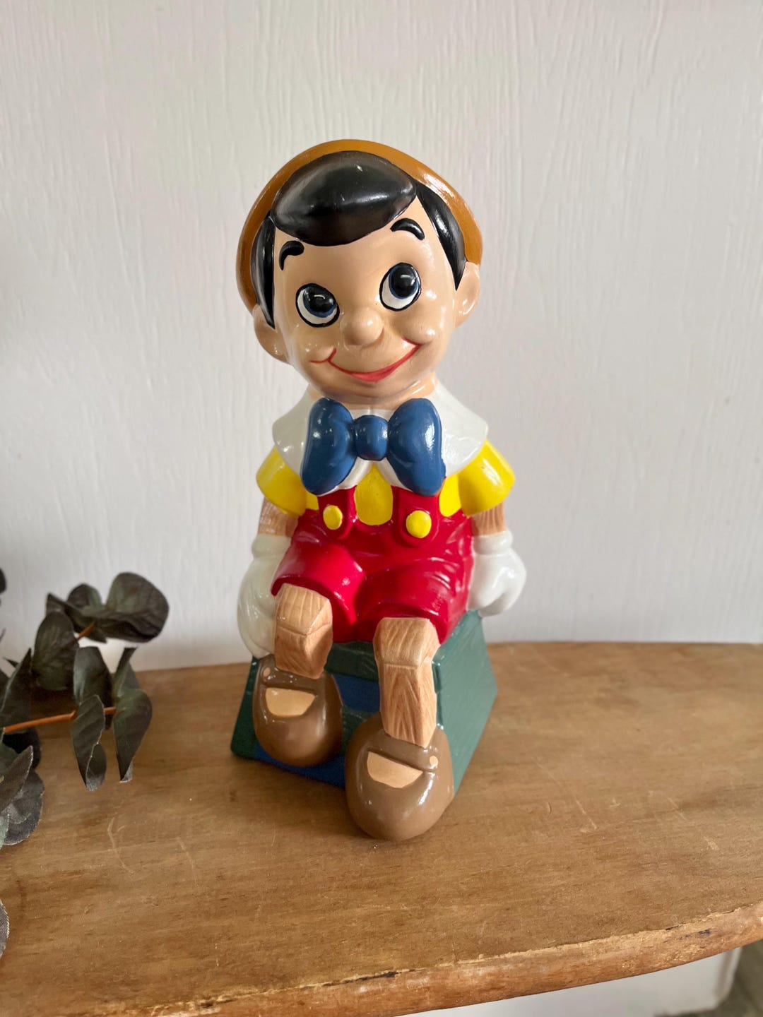 Vintage Walt Disney Pinocchio Statue Figurine - Etsy