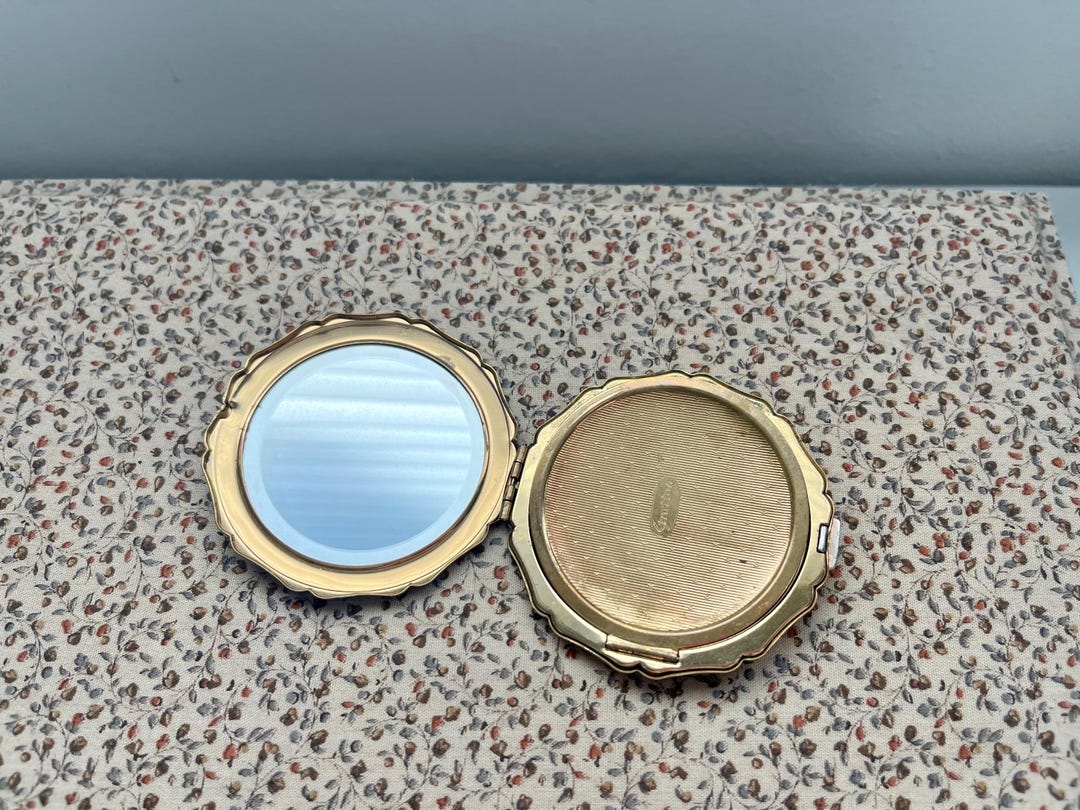 Vintage Stratton Powder Compact - Etsy