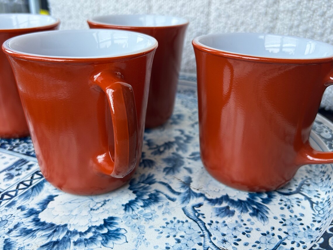 Vintage Corning Burnt Orange Pyrex Milk Glass Mugs Set of 4 Coffee Cups ...