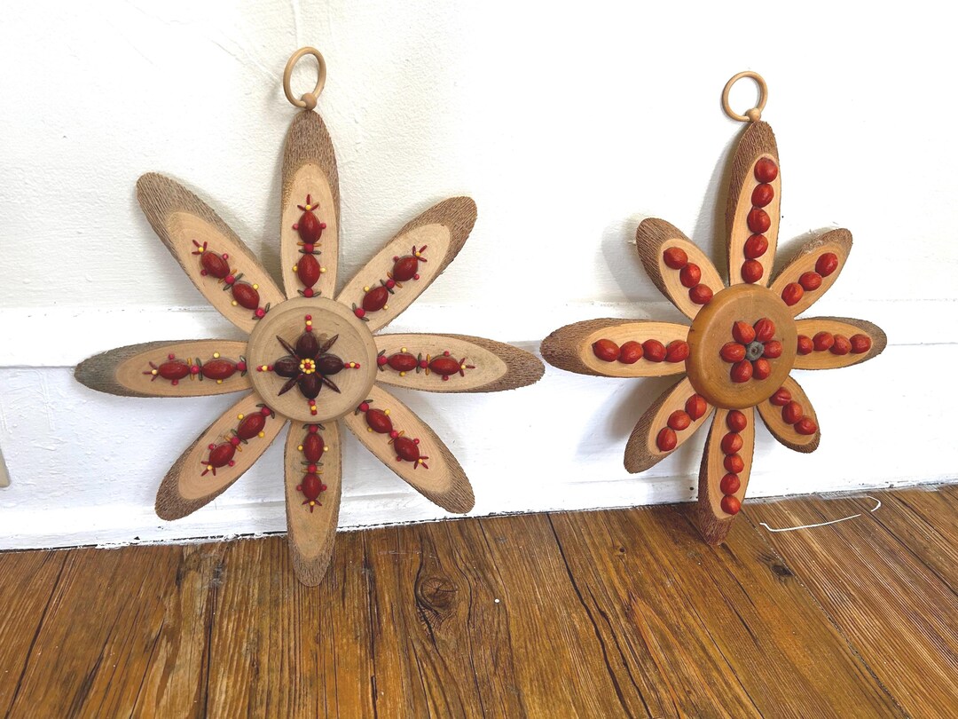 Set of Vintage MCM Wooden Hanging Atomic Stars - Etsy