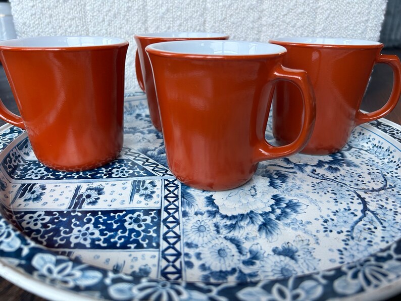Vintage Corning Burnt Orange Pyrex Milk Glass Mugs Set of 4 Coffee Cups ...