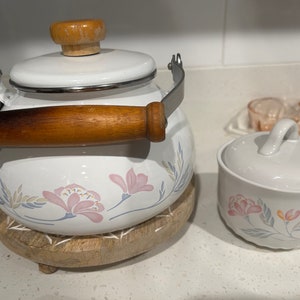 Vintage Corelle Pink Metal Enamel Tea Kettle & Sugar Jar in Pink Trio ...