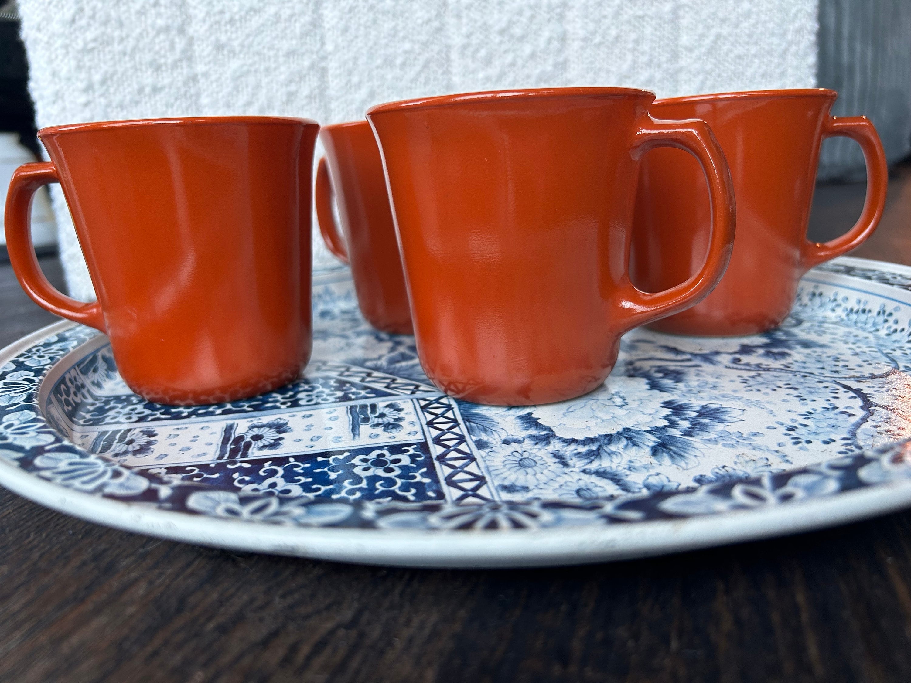 Vintage Corning Burnt Orange Pyrex Milk Glass Mugs Set of 4 Coffee Cups ...