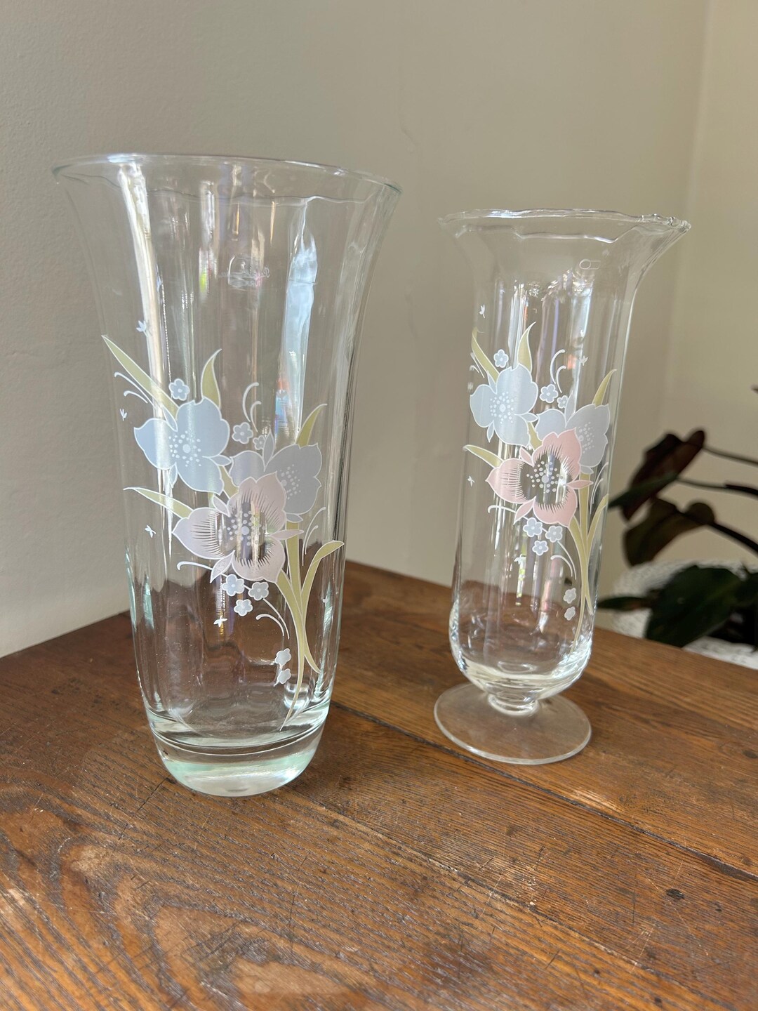 Set of Vintage Pasabahce Floral Glass Vases - Etsy