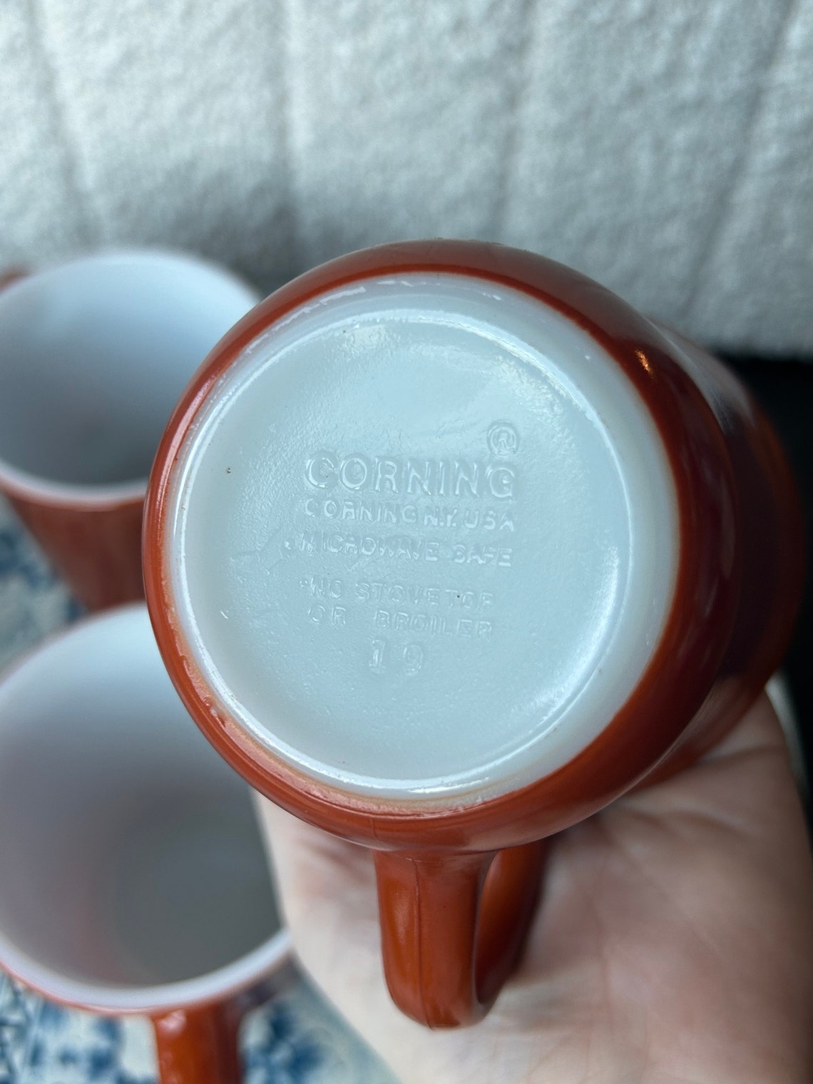 Vintage Corning Burnt Orange Pyrex Milk Glass Mugs Set of 4 Coffee Cups ...