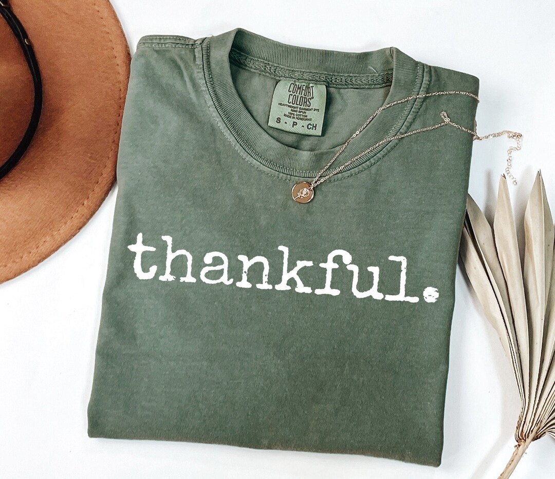 Comfort Colors® Retro Minimalist Thankful T-shirt, Cute Thankful Shirt ...