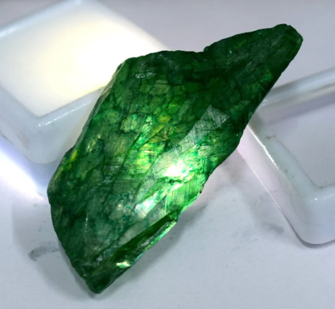 Raw Emerald 100 Ct.(approx.) Rough Emerald Colombian Emerald Gorgeous ...