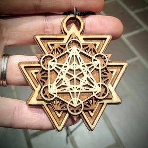 Handmade Grounding Wood Necklace. Spiritual Energy Healing Pendant ...