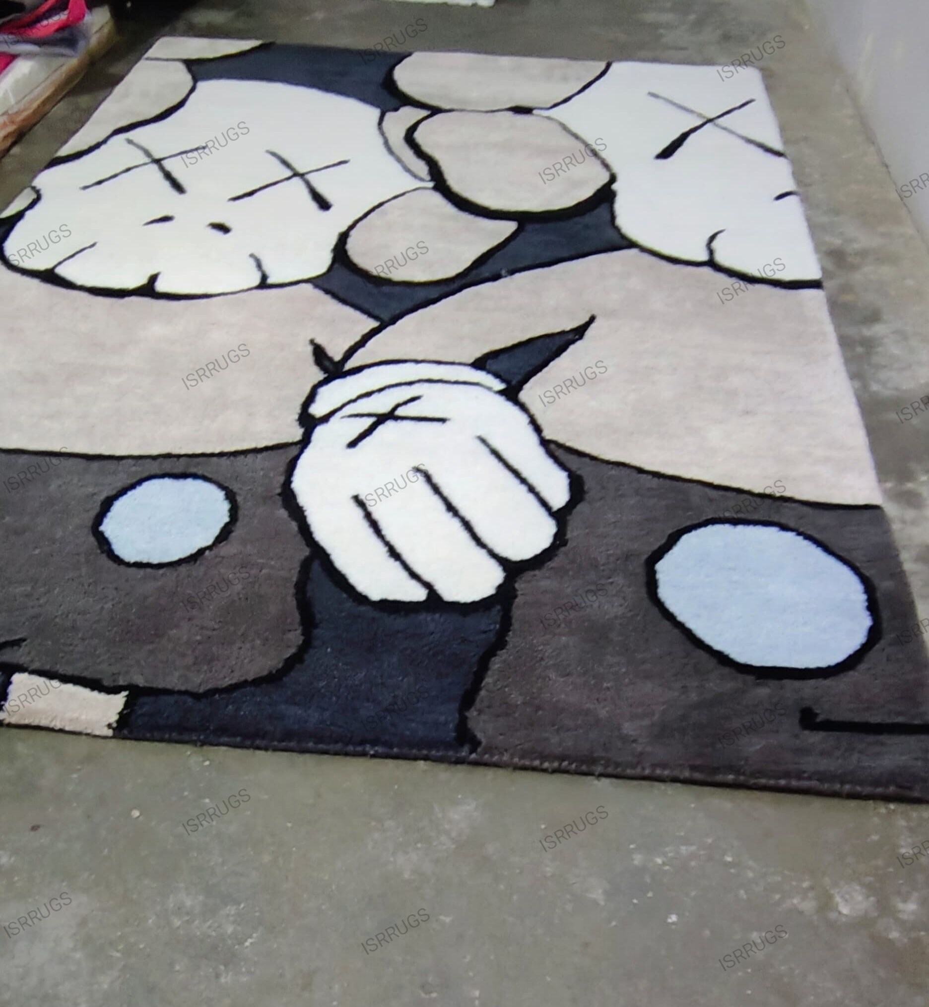 Custom Hand Tufted Rug Kaws Rug Customized Design Hyperbeast Home Decor ...