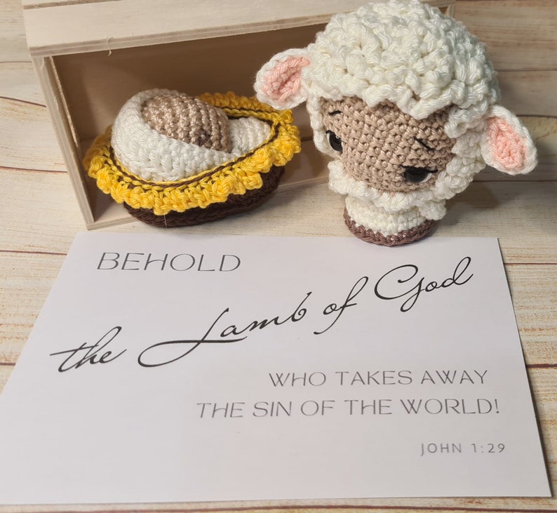 NATIVITY Crochet Set- Lamb and Baby Jesus in Manger - Etsy