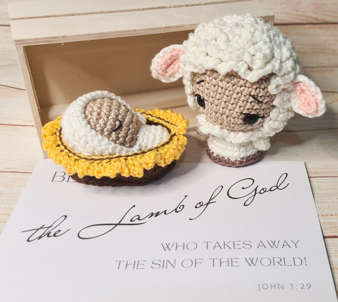 NATIVITY Crochet Set- Lamb and Baby Jesus in Manger - Etsy
