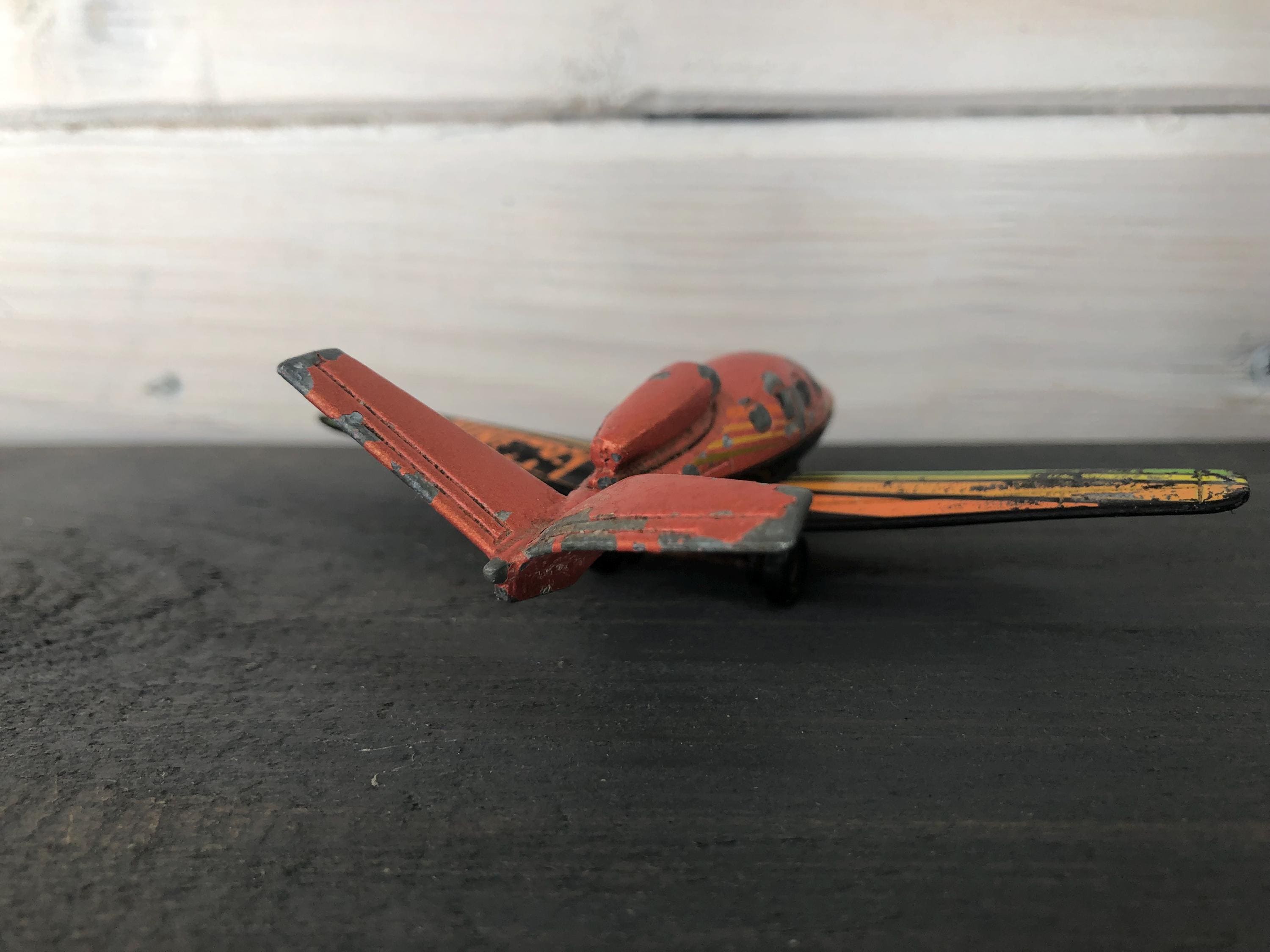 Cirrus Vision Pink Matchbox 1:64 Miniature Car Plane Aircraft Scale ...