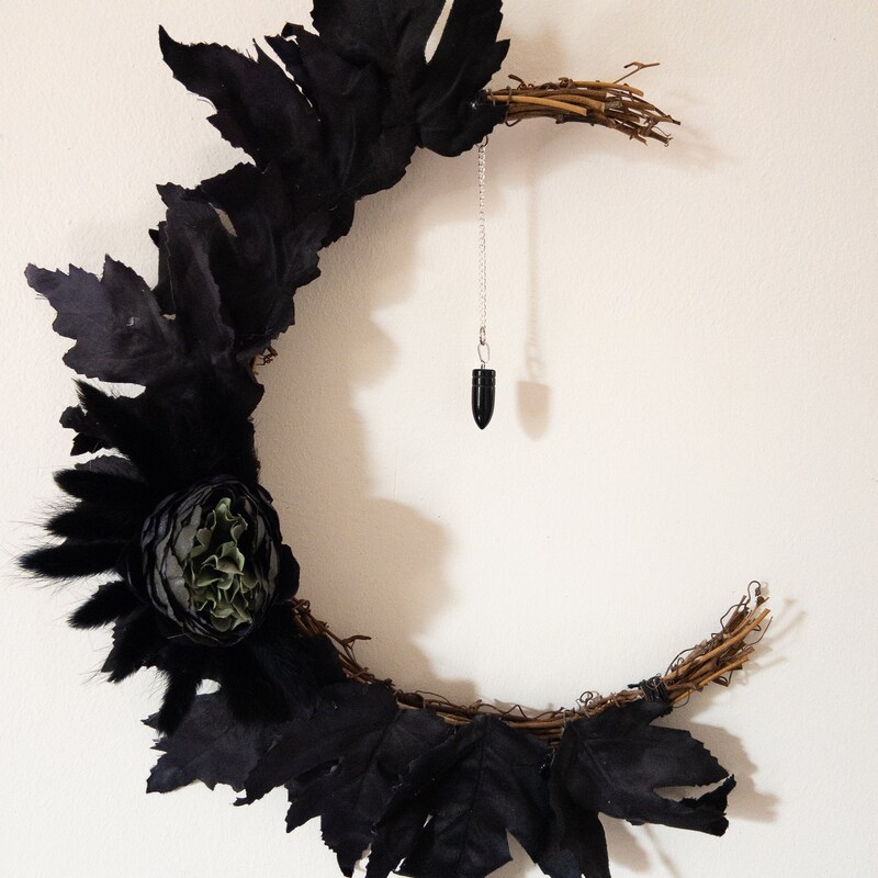 Witch Moon Wreath - Etsy