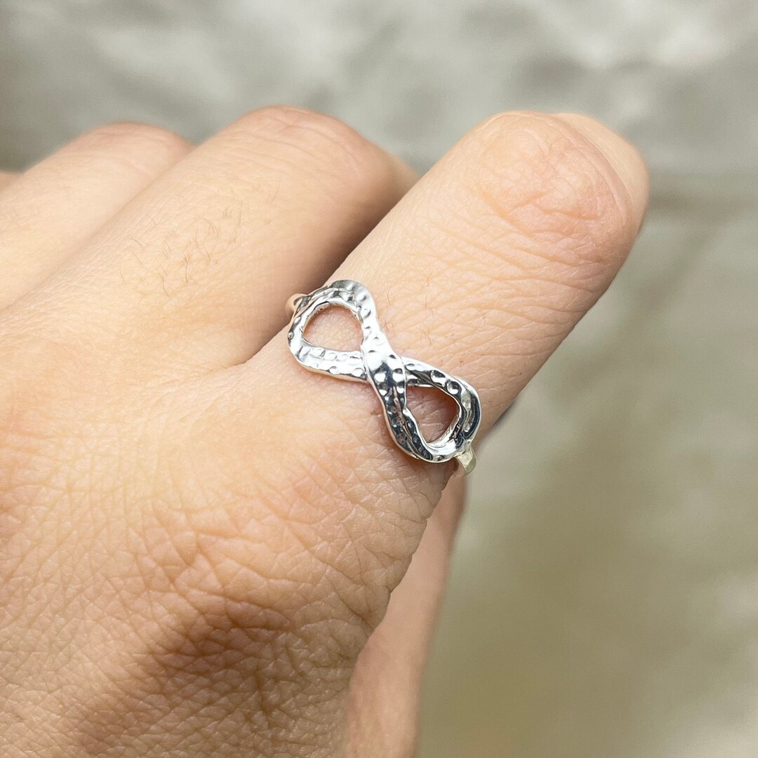 Infinity Silver Ring, Hammered Infinity Ring, 925 Sterling Silver ...