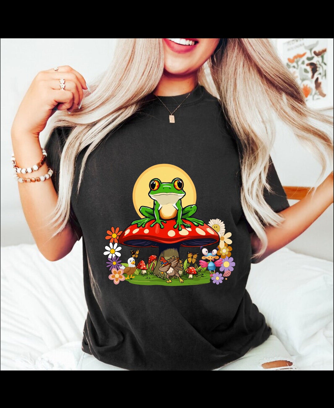Frog on Mushroom Unisex T-shirt, Frog Shirt, Funny Shirt, Mushroom T ...