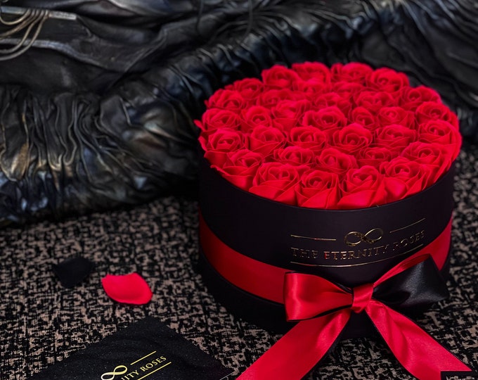 Love Heart Velvet Premium Silk Rose Box Hatbox, Home Decor, Flower Box ...