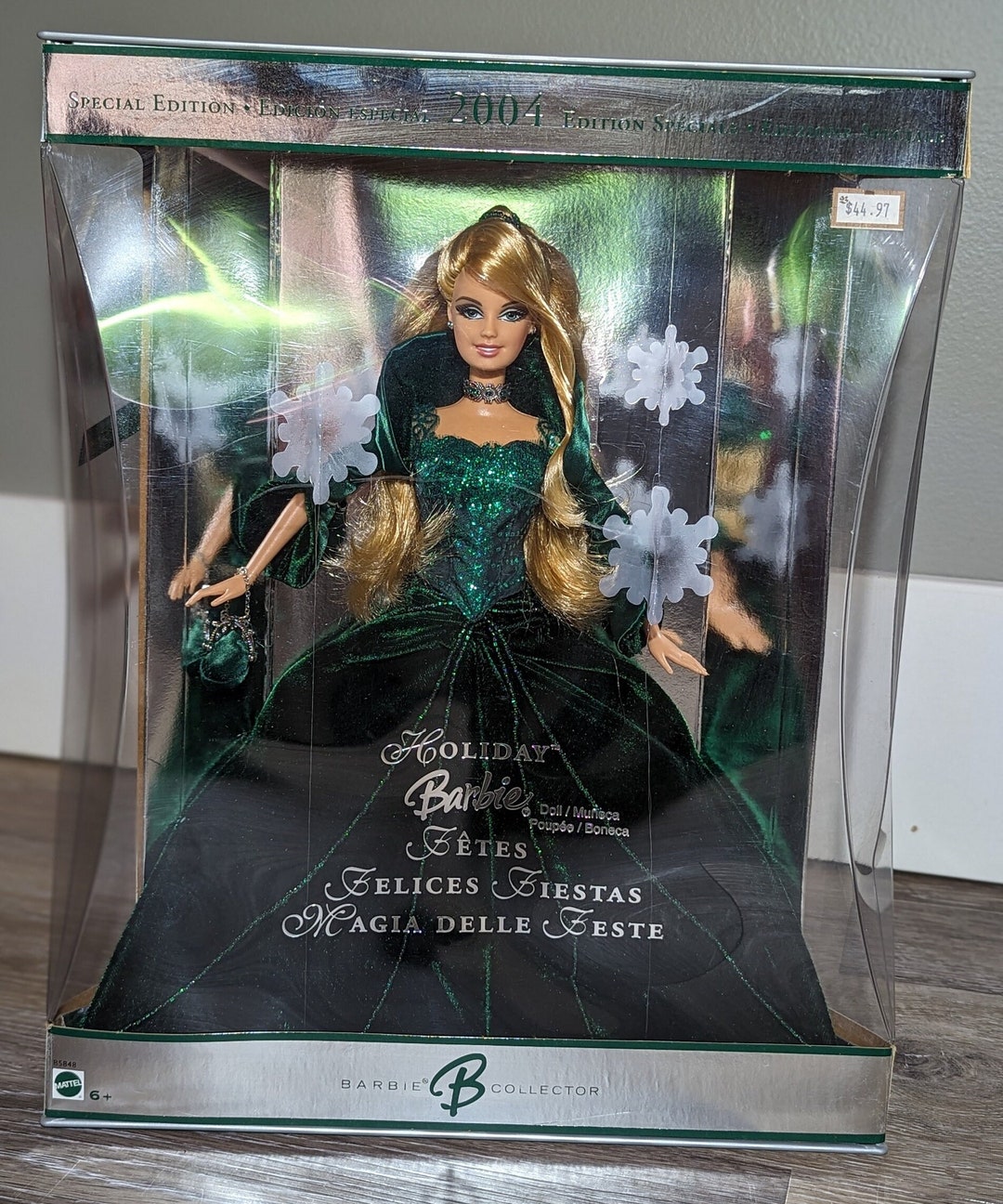 Happy Holidays Barbie (2004) #B5848 - Celebrate the Season in Original ...