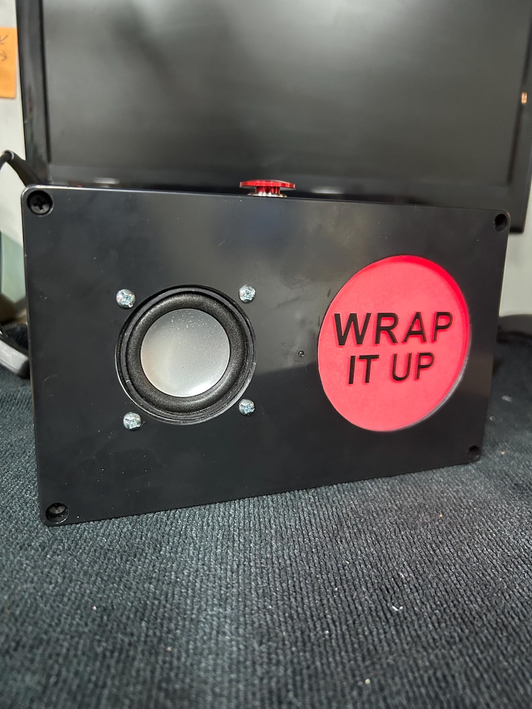 Wrap It up Box! Shut Down Annoying Conversations With Light and Sound ...