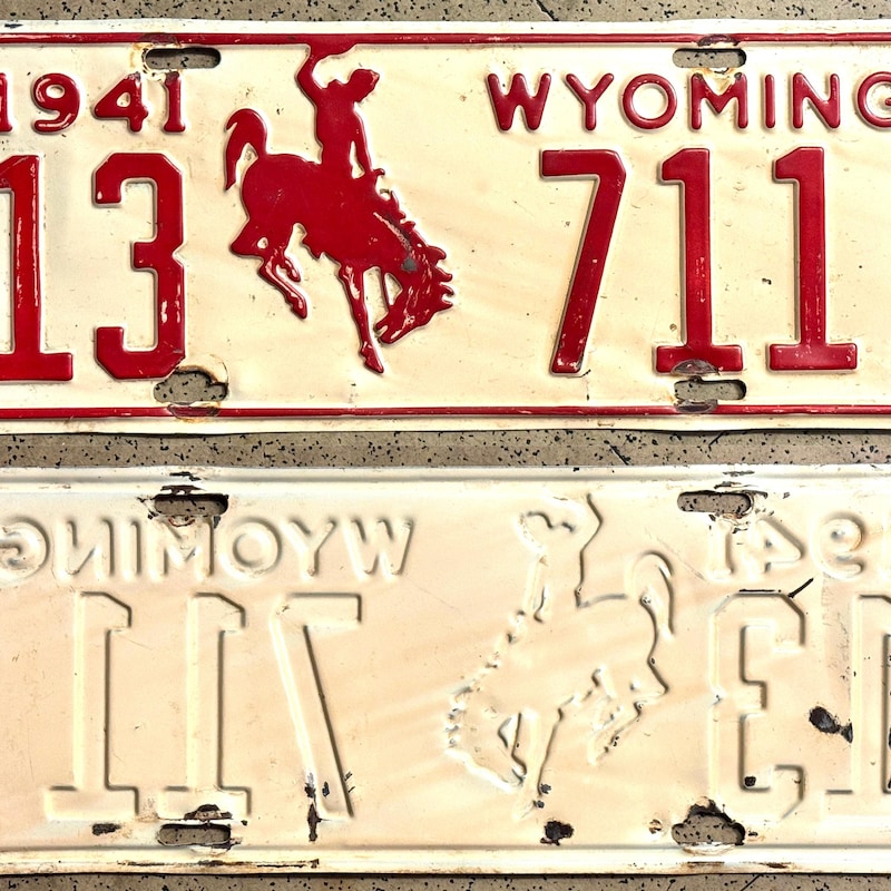 Antique Rust Plates - Etsy