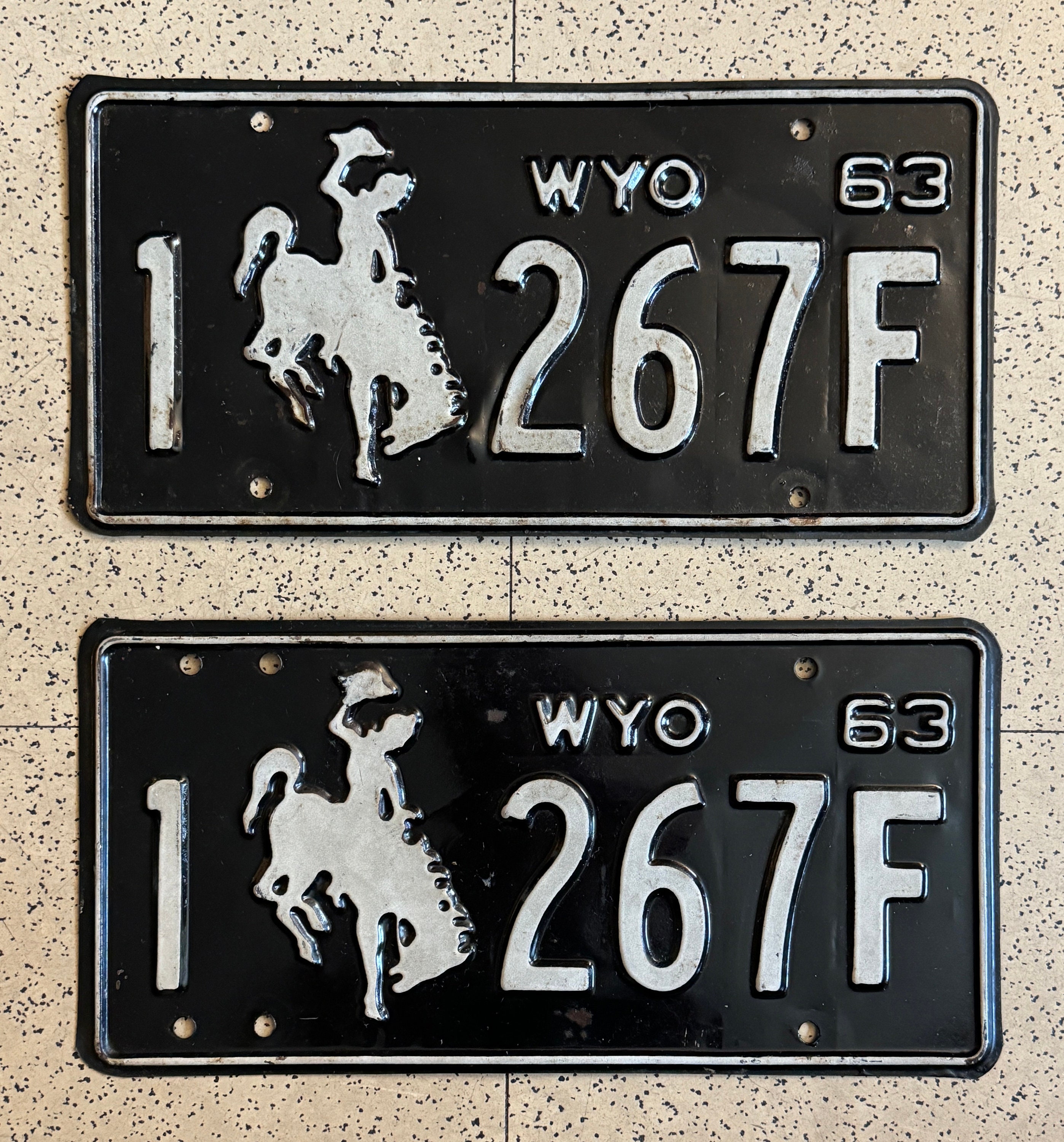 Vintage WYOMING License Plates – ALL ORIGINAL Antique Auto Tags - Etsy