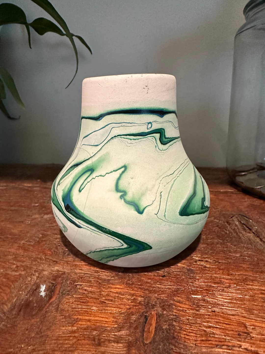 Nemadji Art Pottery Vase Handmade in USA. Green Swirl Short Vase 1970s ...