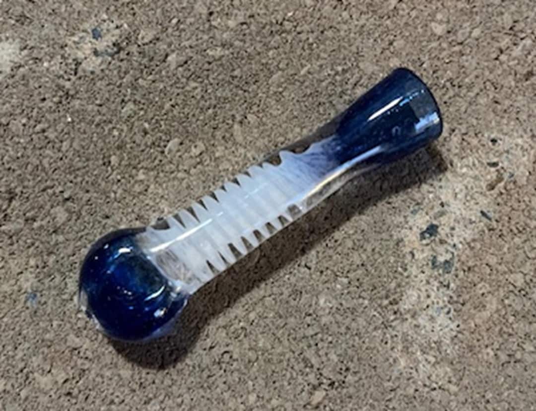 Chillum Glass Pipe Hand-blown, Color Changing Fume Chillum Glass Pipes ...